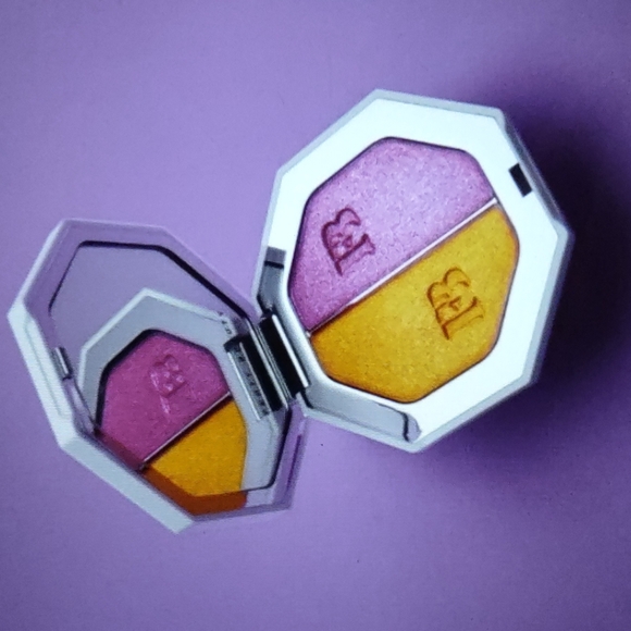 Fenty Beauty | Makeup | Hp Bnib Fenty Beauty Killawatt Foil Highlight ...